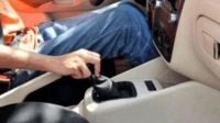 车子起步一定要用一档吗? 什么时候要用二挡起步? 做错会伤车