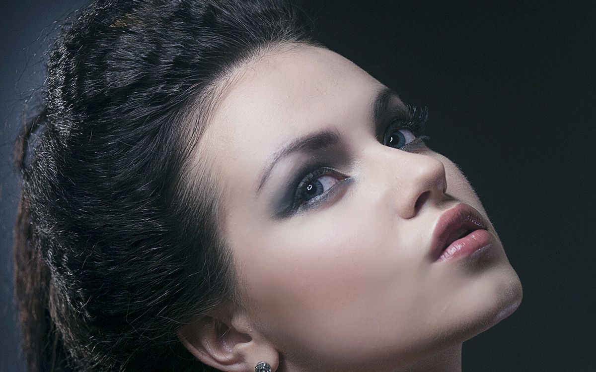 PS磨皮视频教程之PS蒙尘与划痕磨皮技法案例实操部落窝教育