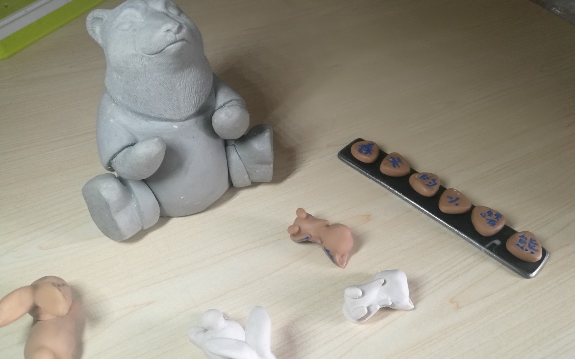 [硅胶翻模]简单微雕的翻模过程下