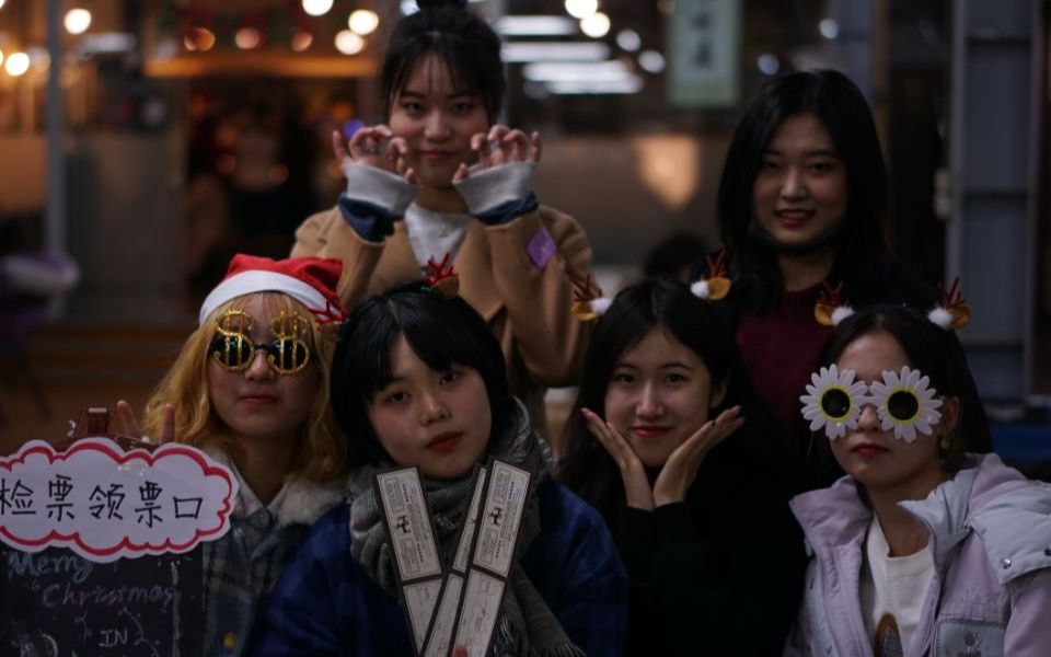 ...圣诞活动|大学校园生活|华科大四学生的最后一段在校生活的时光