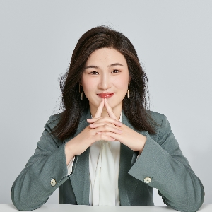 职业规划师花花 