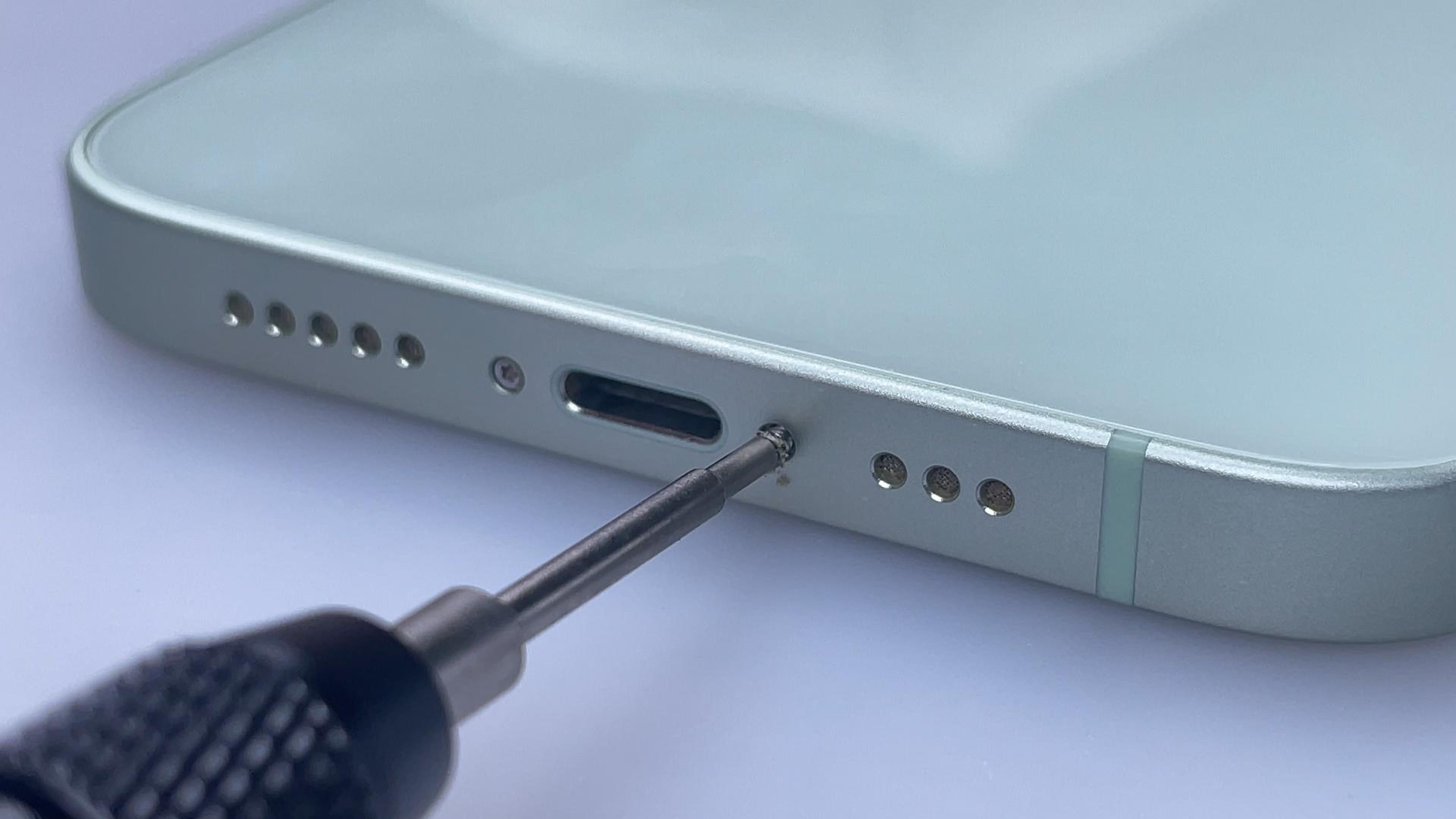 Phone12 移植低电压超容电芯 不降压锁容 电池健康100 完美恢复气密性!