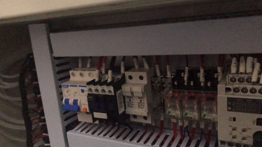 工厂维修电工学习!公司设备出现最严重的故障、直接导致PLC损坏