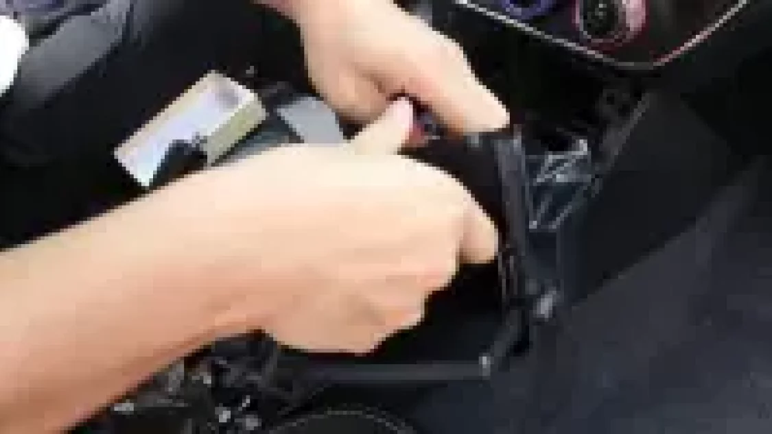 卡罗拉usb安装