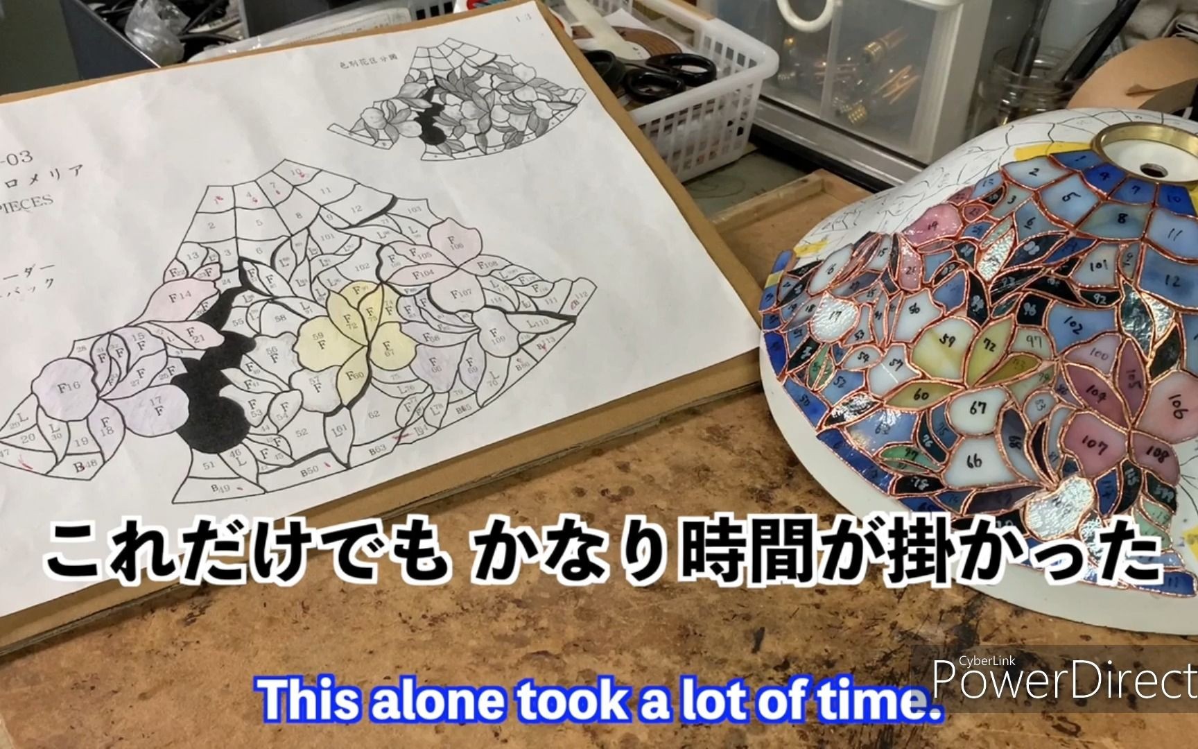 [海外视频#2]蒂芙尼台灯的制作方法 | 日本