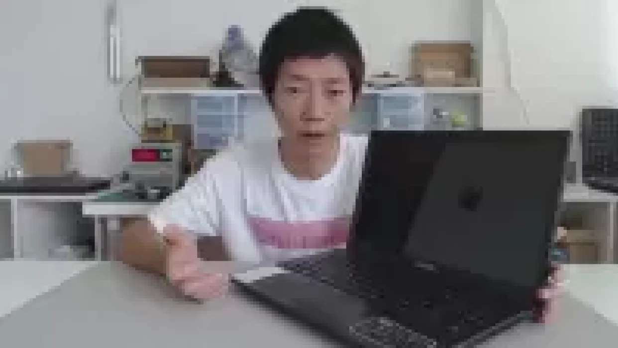 拆机第6期:神舟战神K650D-G4D2笔记本全拆解