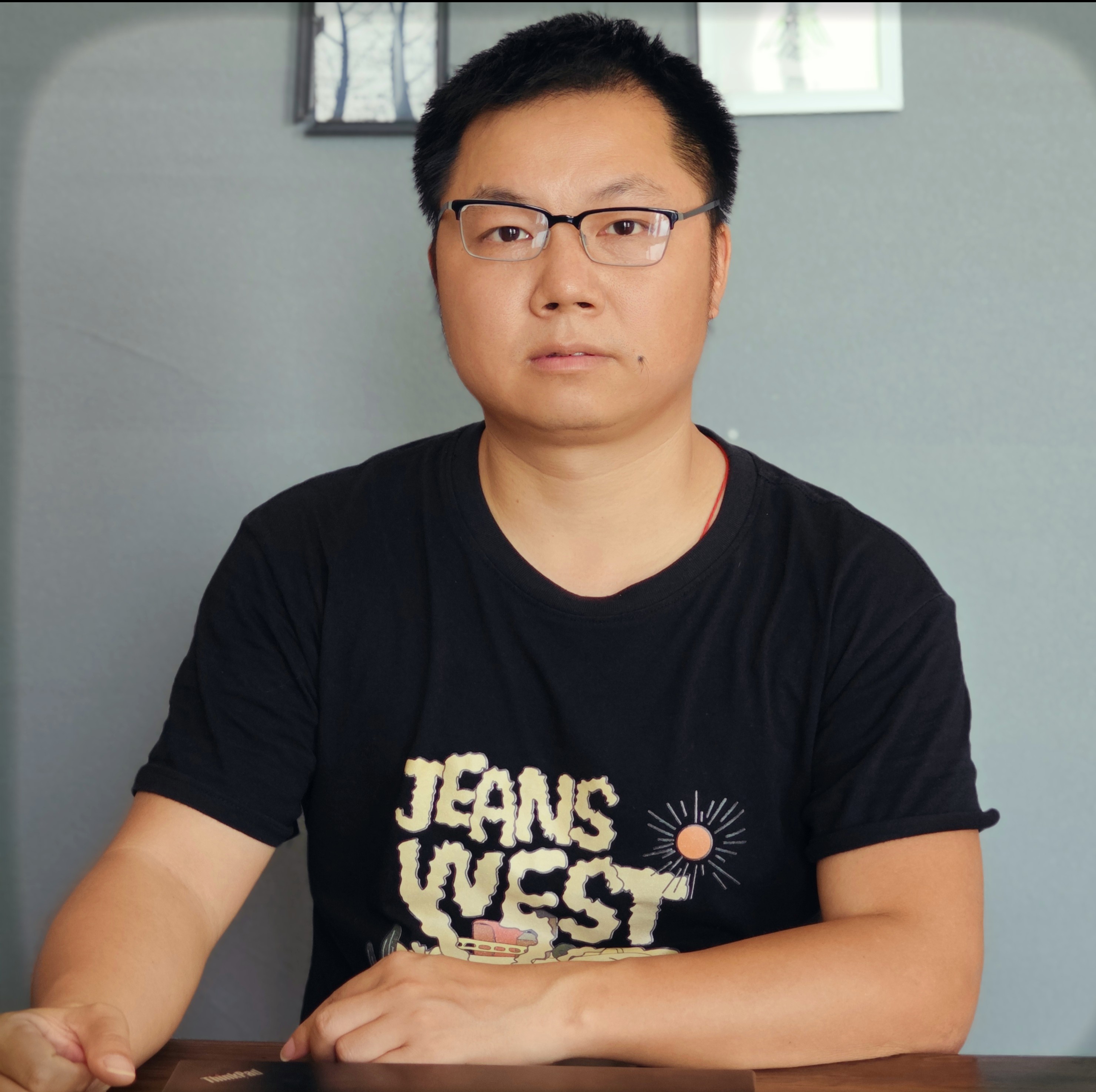 拙言讲数码 