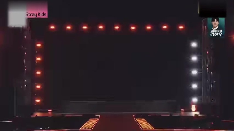 StrayKids7.17S Class舞台