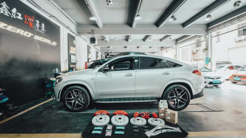 论刹车制动的重要性!#奔驰gle53 #AMG刹车 #我与汽车的日常