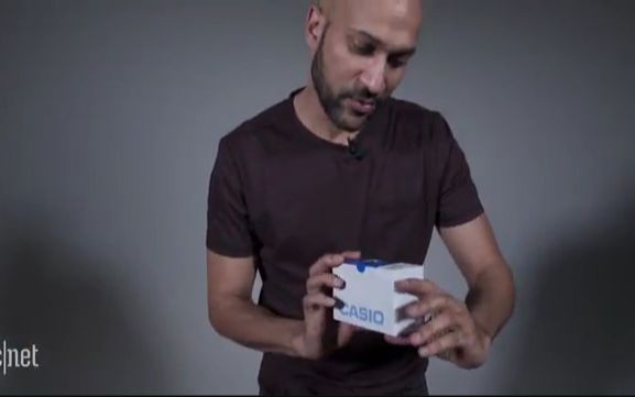 【卡西欧】黑人兄弟keegan开箱 怀旧手表方形计算器 CNET