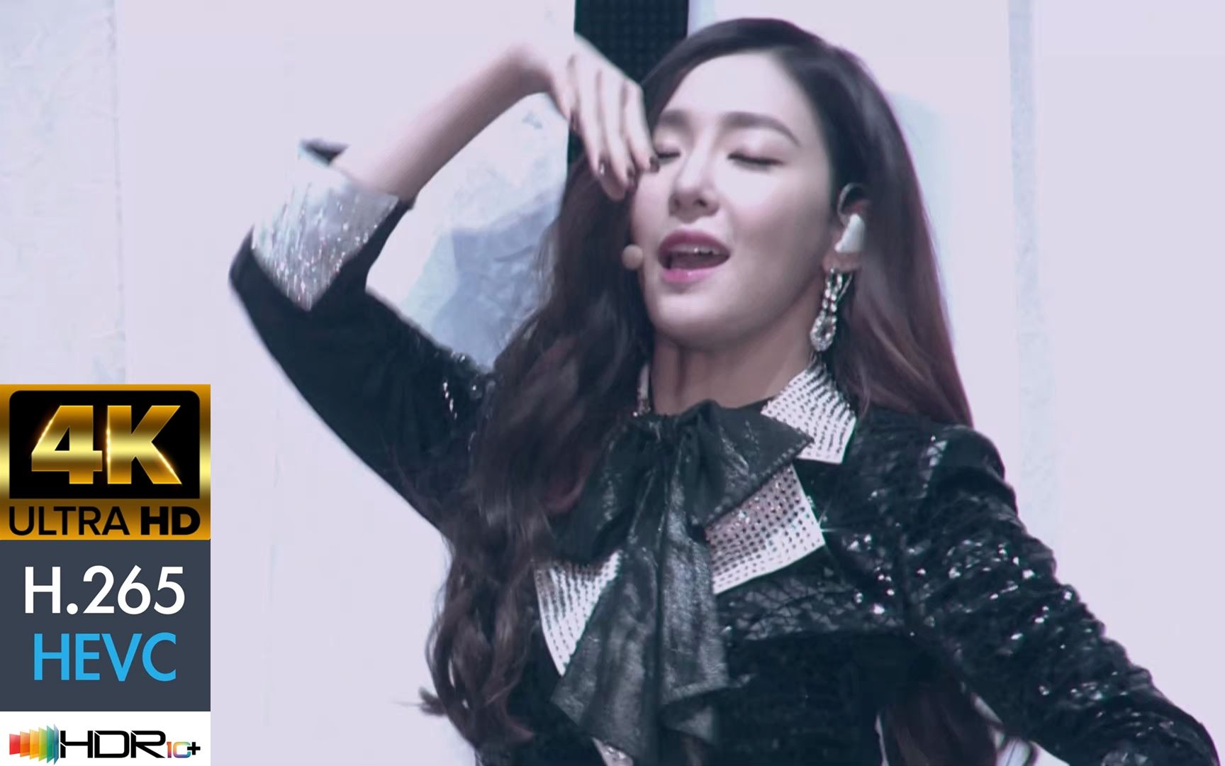 ...日本四巡演唱会埼玉站 Girls' Generation 4th Tour Phantasia in Japan