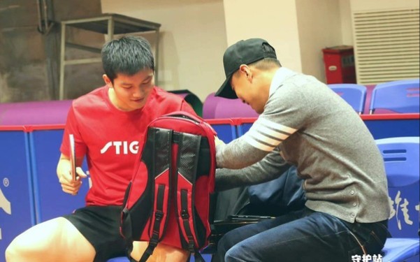 【皓月繁星】【皓月樊星】全世界都为我在鼓掌,只有你担心我受伤。