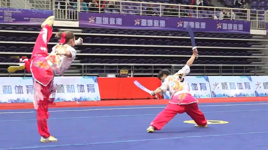 不加特技!中国武术套路神级表演,长见识了