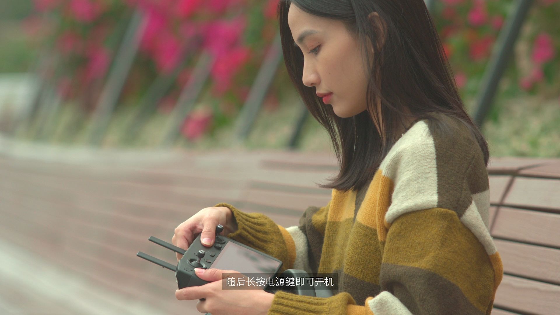 DJI带屏遥控器官方教学视频 | 初次使用