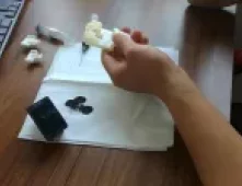 惠普680连喷黑色墨盒加墨水教程