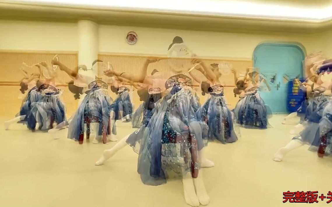 一年级小不点的古典舞组合,舞蹈培训,汉唐古典舞国庆舞蹈小学舞蹈...