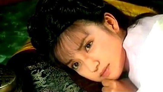 《还珠格格》第一部 片尾曲:《雨蝶》