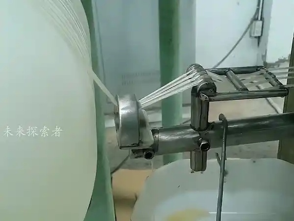 高铁也能用竹子造?竹缠绕技术真有这么神?