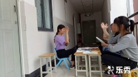 幼儿中班《有趣的手指画》