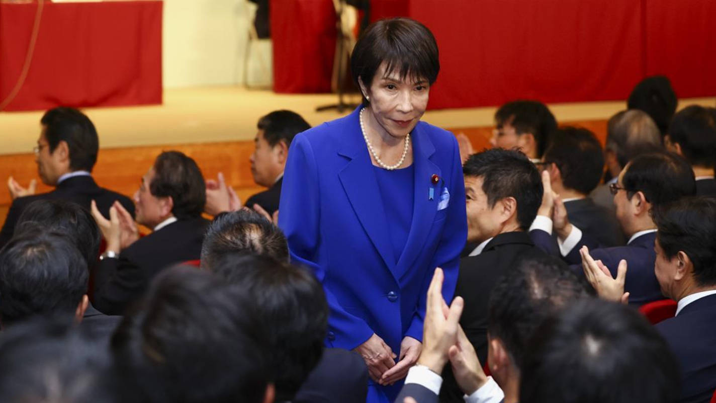 日本"准女首相"高市早苗被曝否认南京大屠杀和慰安妇,狂言当选后将...