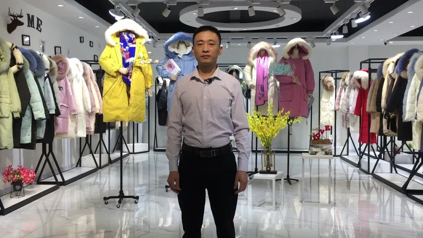商场卖一两千的一件大毛领国标90绒羽绒服批发一折都没有!