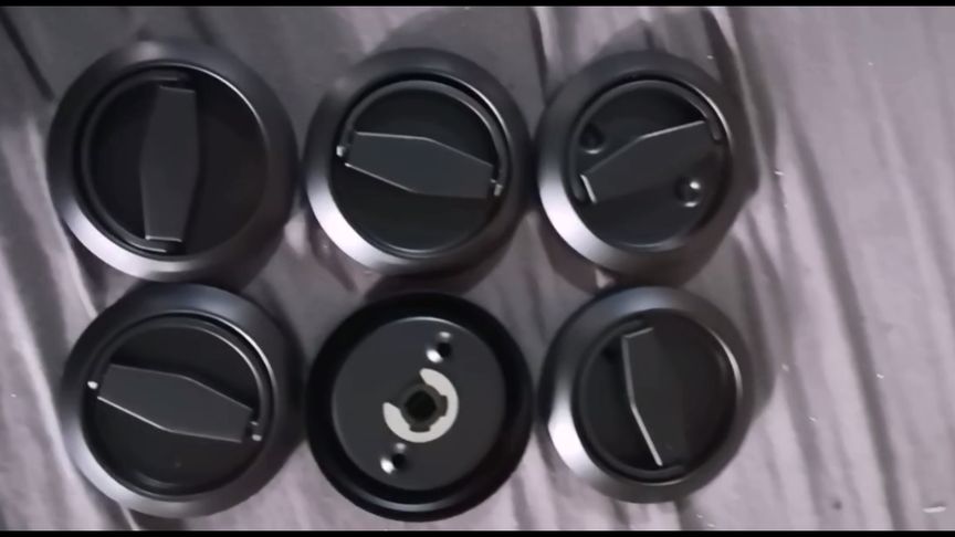 304不锈钢圆盘拉手,隐形门拉手,质量稳定。欢迎咨询