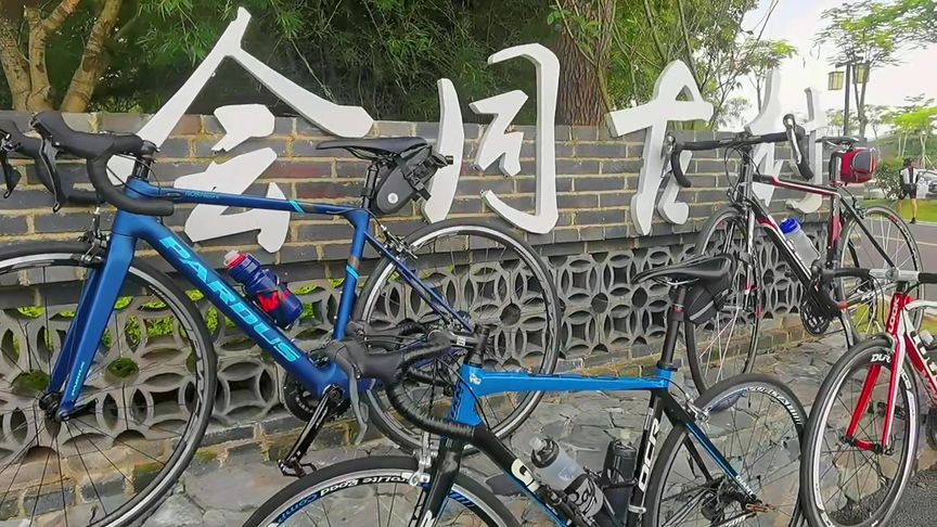 骑行——古代与现代的碰撞,运动与文化的融合! #骑行 #古风