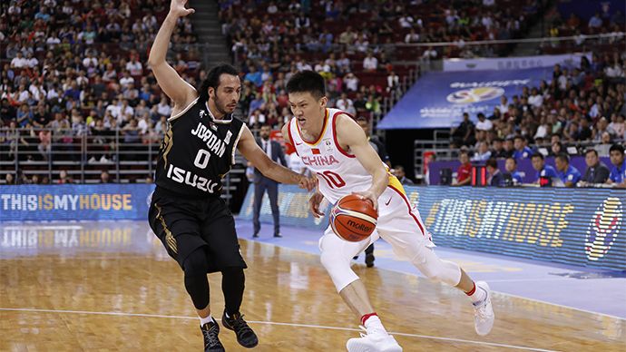 男篮世界杯预选赛 中国男篮蓝队88:79逆转击败约旦