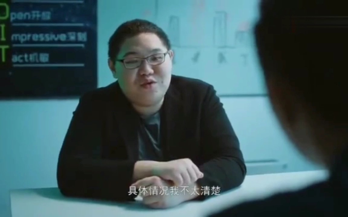 重看pdd的2个英雄联盟宣传片,1个充满感动,1个充满鬼畜