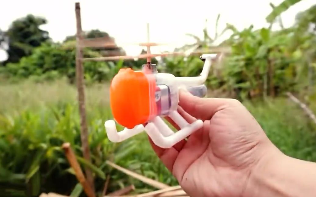 「DIY玩具系列」电动飞机模型的制作方法,创意十足!