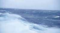 海上遇到台风