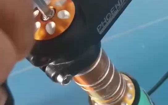 山地车把立晃动调整方法