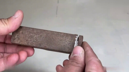 大叔修复木匠子刨子过程,翻新成本有点高,最后成品竟直接收藏了