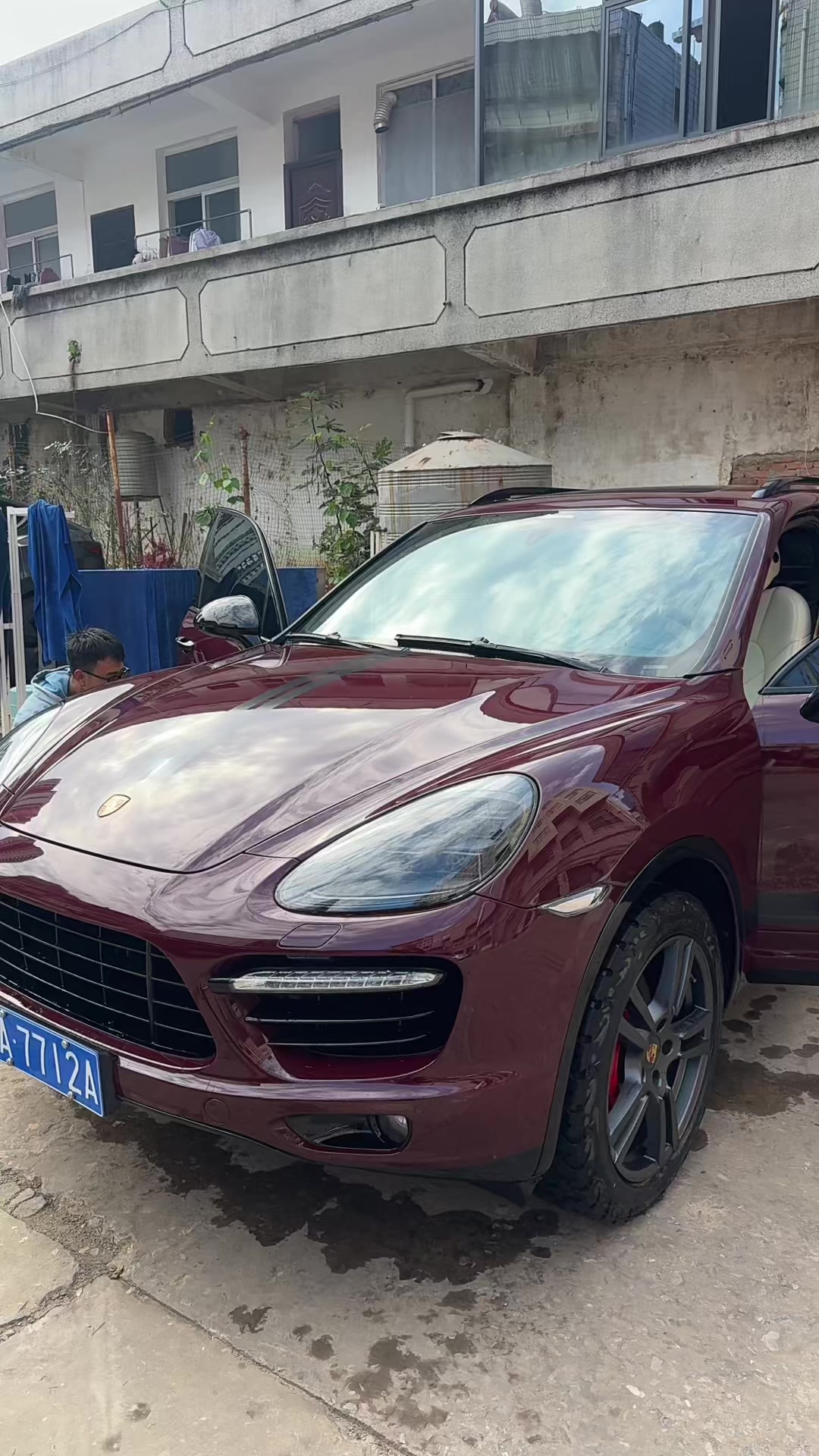 接近16年的保时捷卡宴,翻新整备效果,车子不怕老,就怕你不整备#昆明...