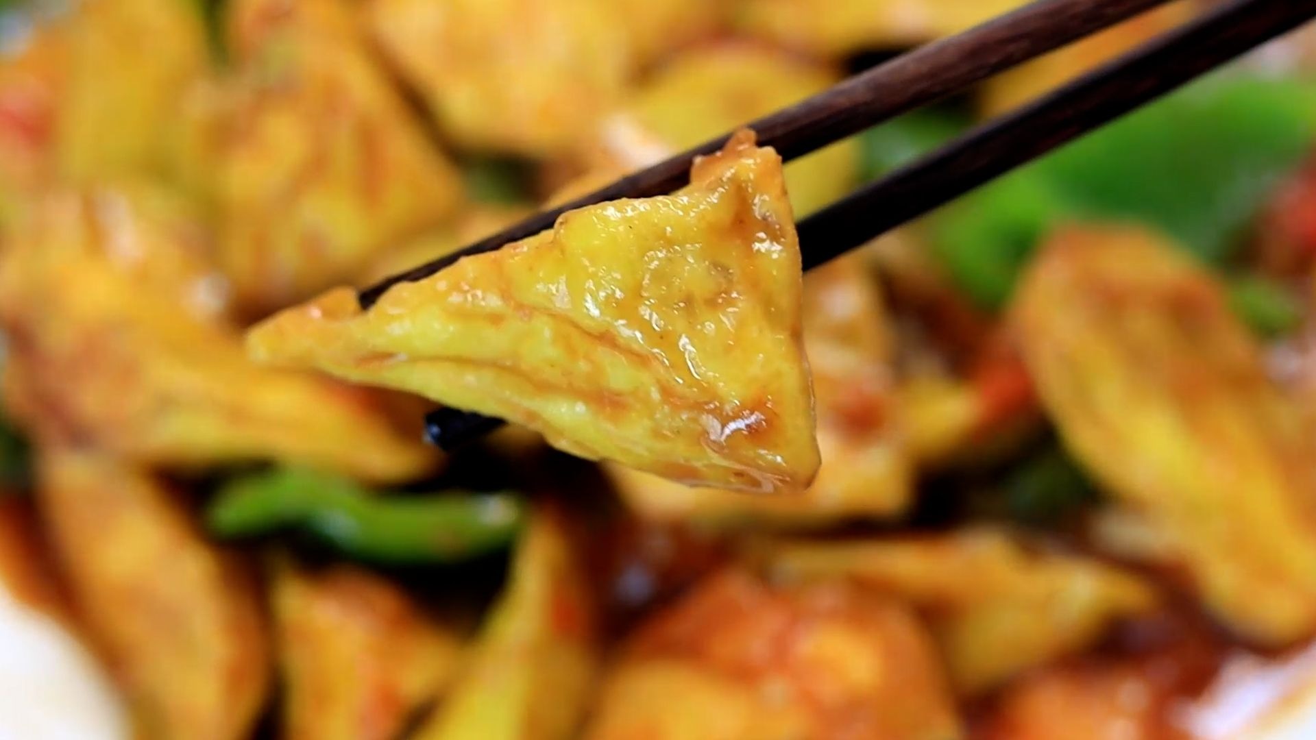 别再炒茄子了!这样做的茄子巨好吃,一口就爱了