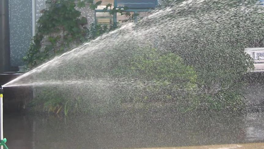 R10中型旋转喷头洒水器(180度)