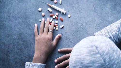 药物治抑郁为何效果因人而异?揭秘疗效背后的关键因素