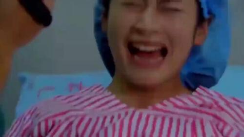 产房大作战!老公拍下妻子分娩全过程!