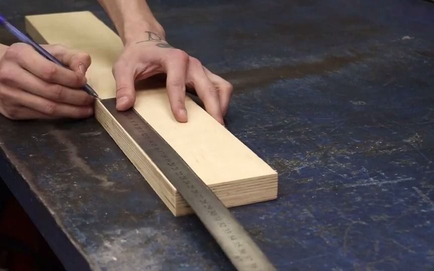 自制一个定角磨刀器,傻瓜式操作,磨刀就是这么简单