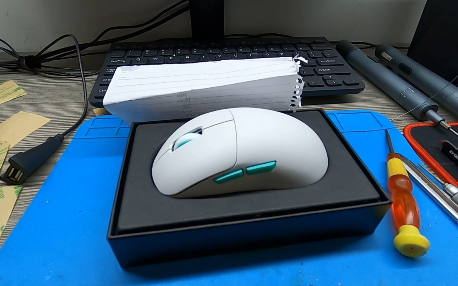 xtrfy m8w鼠标拆解维修修复微动焊盘