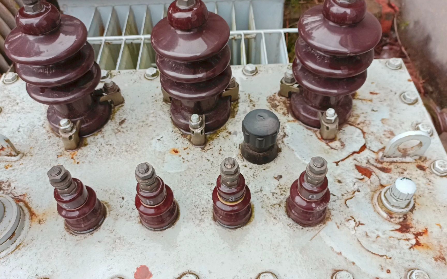 简单辨别TN供电系统。