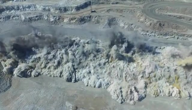 大型露天矿爆破