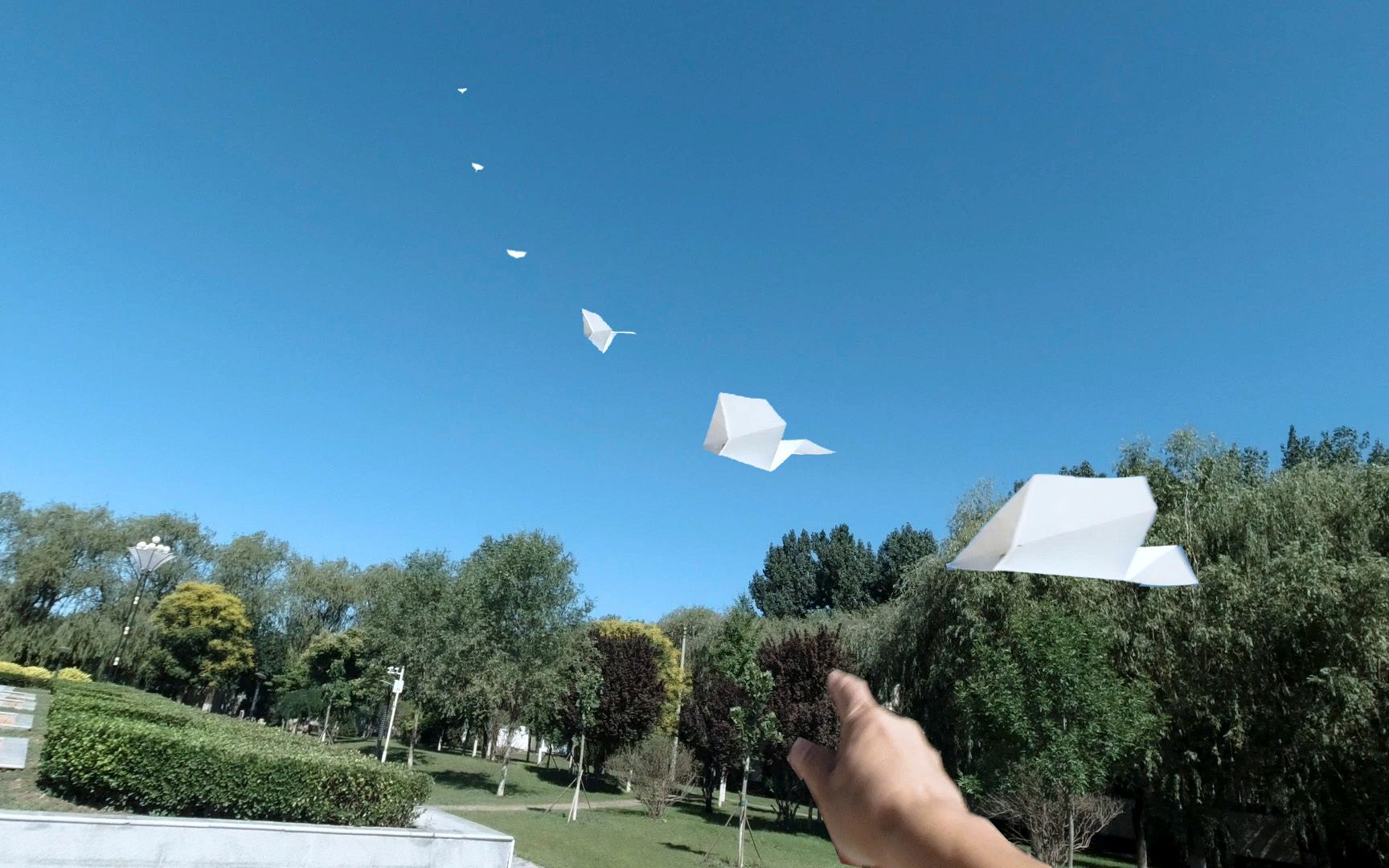 比苏珊飞得更远的纸飞机!粗暴优化,破风行者纸飞机