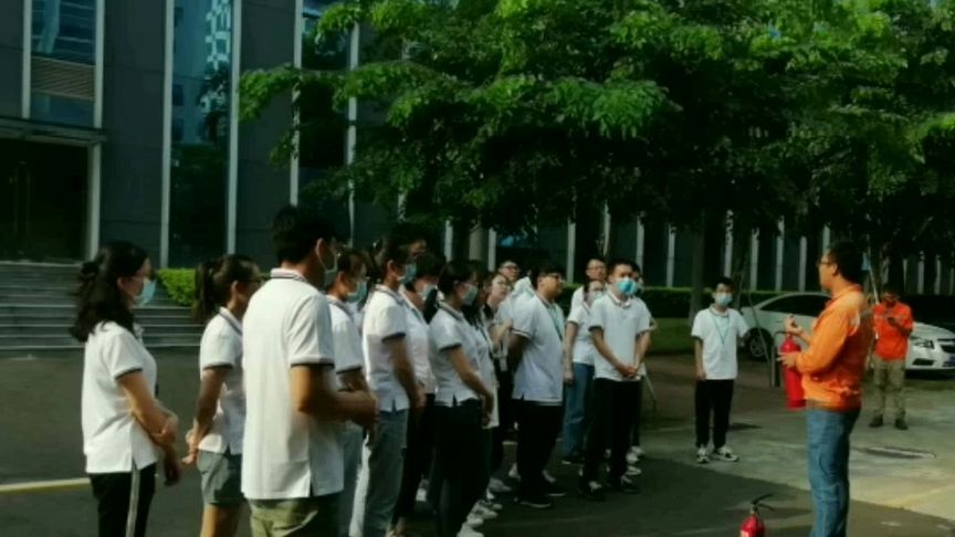 #安全第一 #志愿者在行动