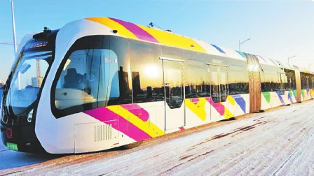 中国无轨电车横空出世,时速达200公里,美日直呼太疯狂