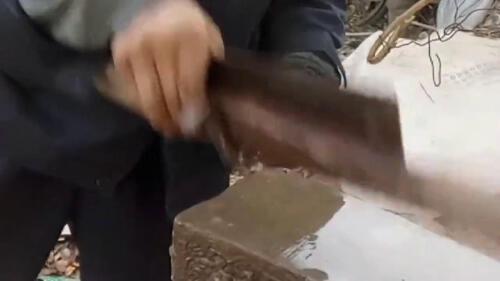 正确的磨刀方式,怪不得我的刀怎么磨也不快,原来是我用错了方法!