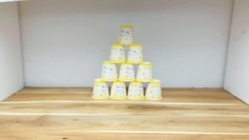 今天我们来制作一个橡皮筋枪!
