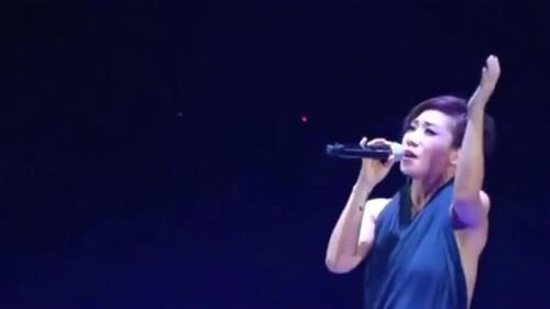 怀旧经典《为你我受冷风吹》,李宗盛跨国追求林忆莲,在其楼下苦等...