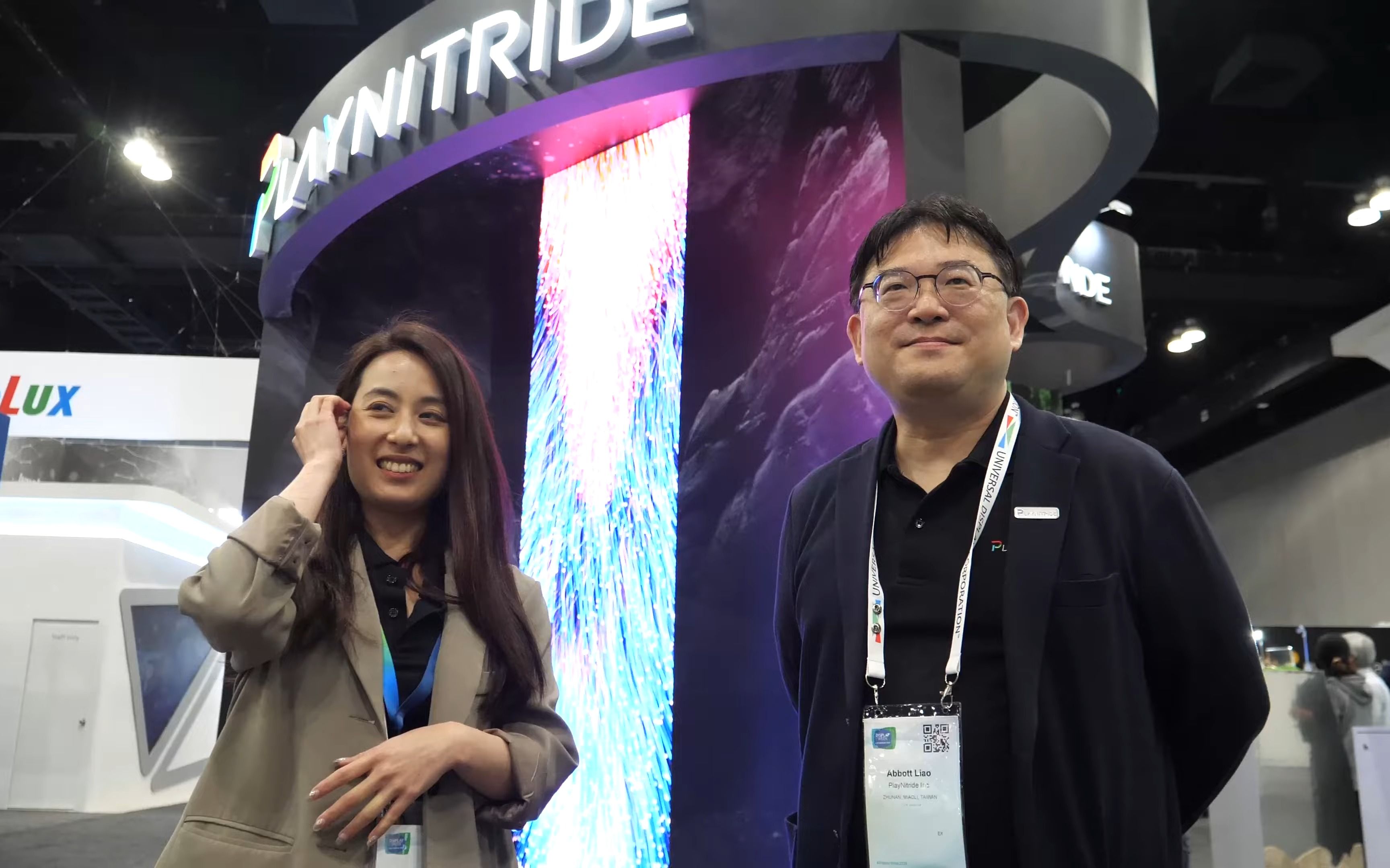 PlayNitride 镎创科技展出用于 AR 眼镜的 4536 PPI,150000 nits 硅基 ...