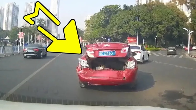 我闯红灯,凭什么撞我?